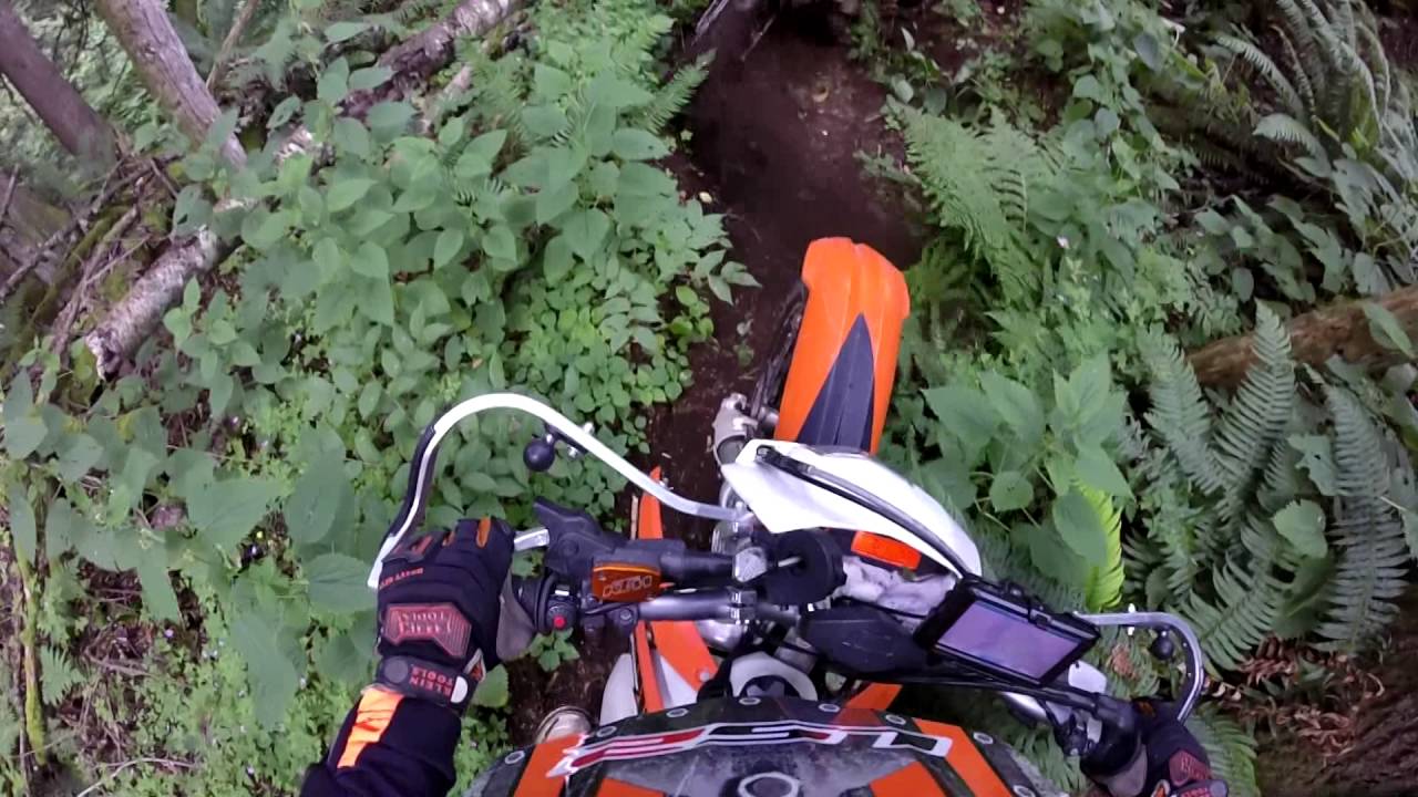 Tight trail riding with Oops - YouTube
