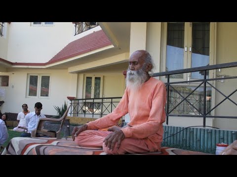 Swami Yoga nanda baba 104 year (laughter yoga and advanced yoga ...