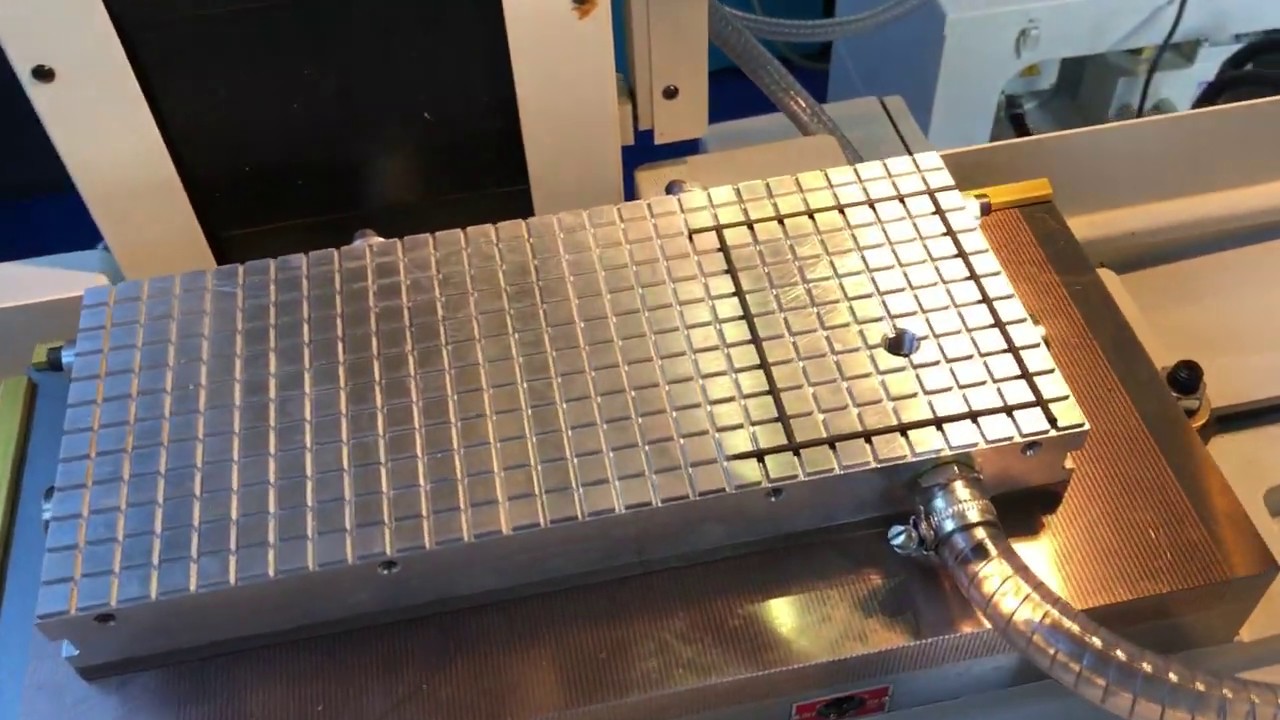 Surface grinder with vac chuck 2 - YouTube