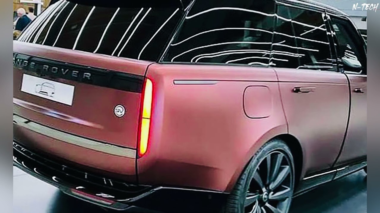 Range Rover 2022 Pink