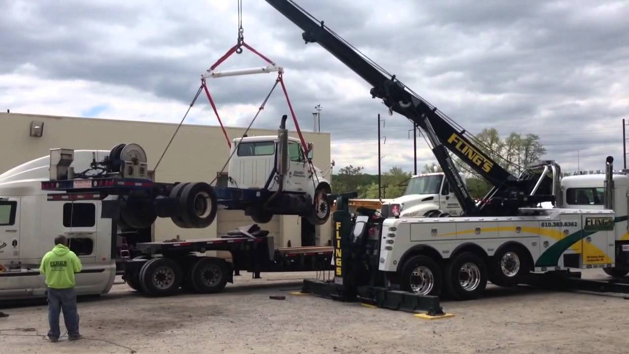 Fling's Towing Heavy Duty Rotator loading trailers - YouTube