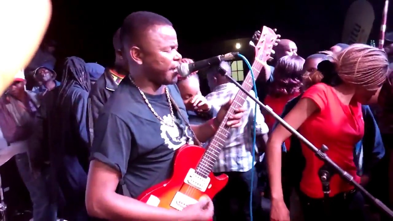 JOHN MUASA - MAUDA LIVE. DAWA KATIVUI DANCING (Ngaati Sukalini) - YouTube