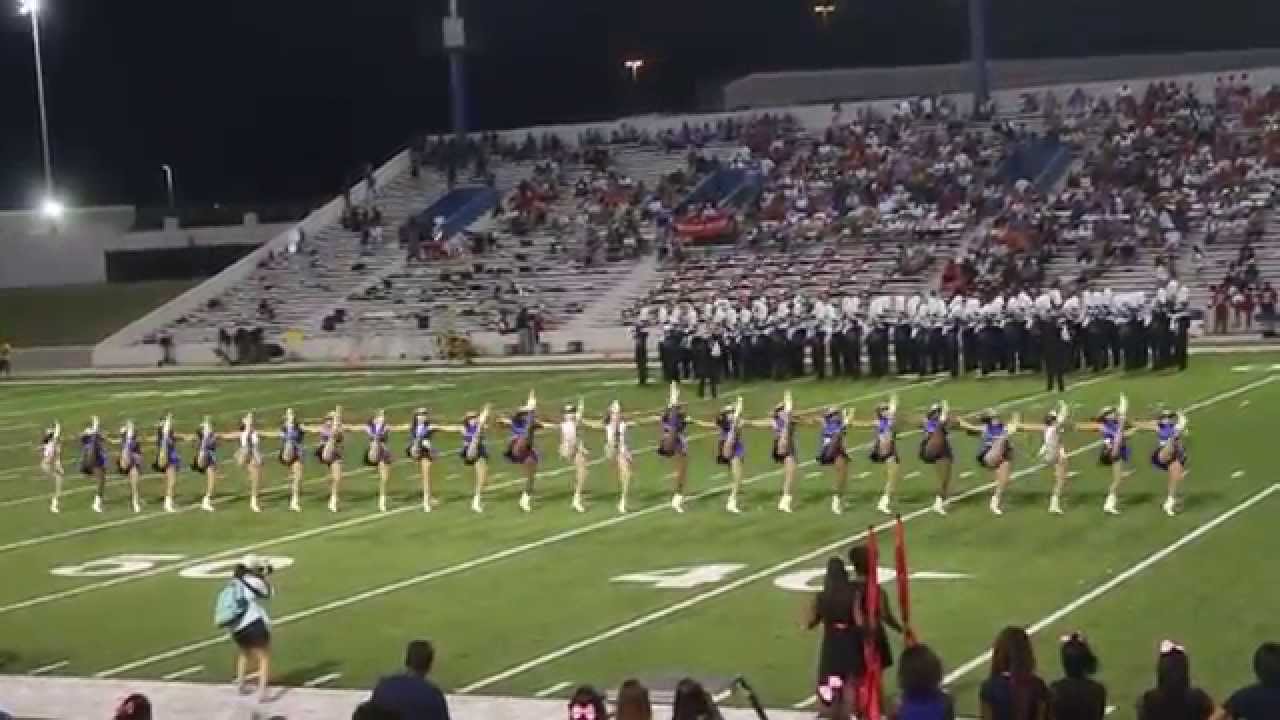 The Lamar Rangerettes perform "Conga" - YouTube