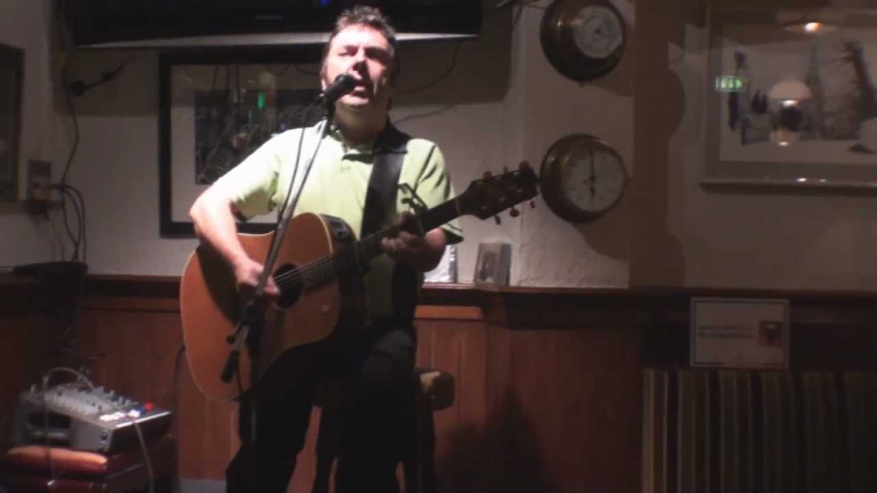 Dan O'Sullivan "The Band Played Waltzing Matilda" - YouTube
