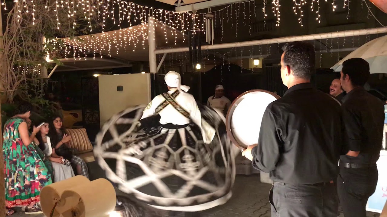 Kuwaiti culturel music and dance - YouTube