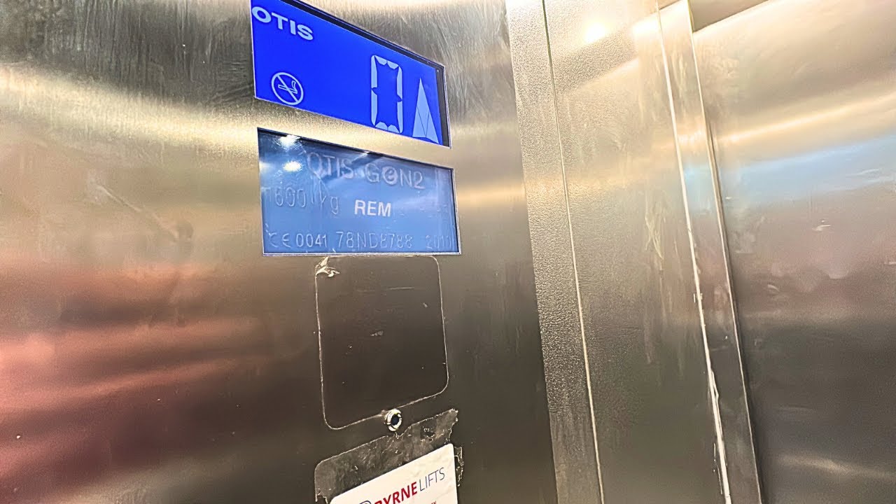 2 OTIS Gen2 Lifts at Tesco Extra in Millfield SC, Balbriggan - YouTube