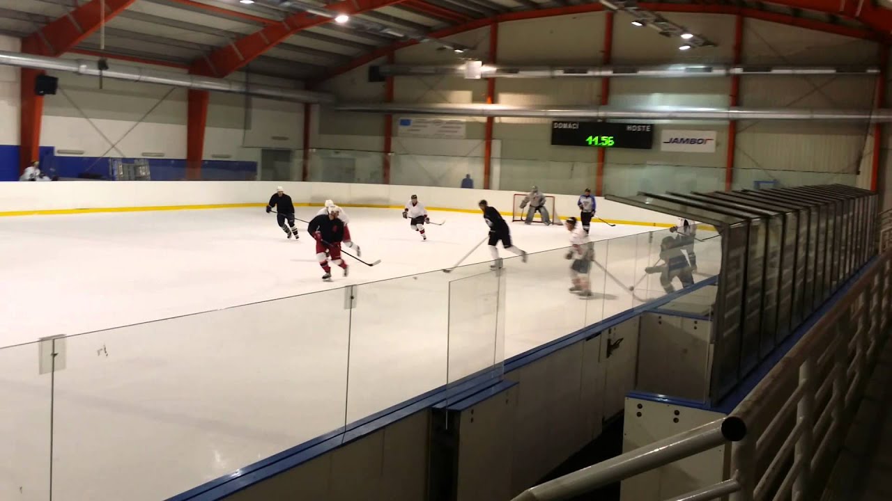 Nicholas Lang preparing game with players NHL KHL(10) - YouTube