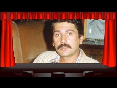 Ünsal Emre / Biyografi