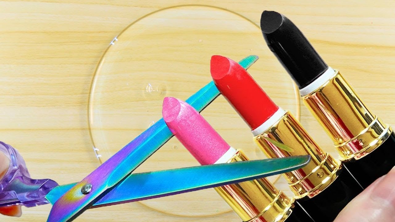 Lipstick Slime mixing random makeup into clear slime satisfying - YouTube
