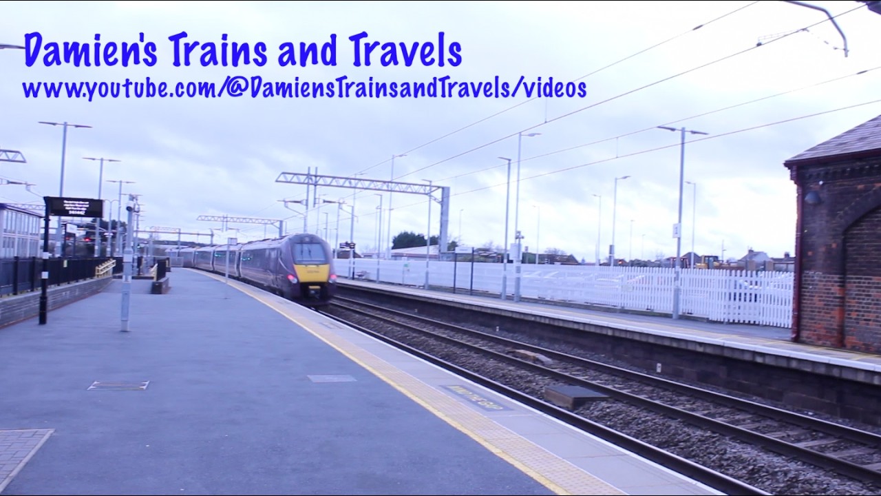 MML Class 222 Meridian No. 222104 Passing Wellingborough Railway ...