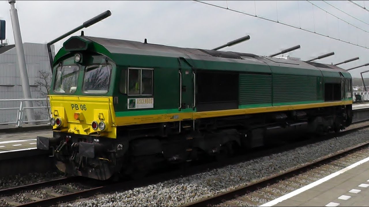 PB 06, EMD class 66 als losse loc station Zwijndrecht 24 april 2015, 12 ...