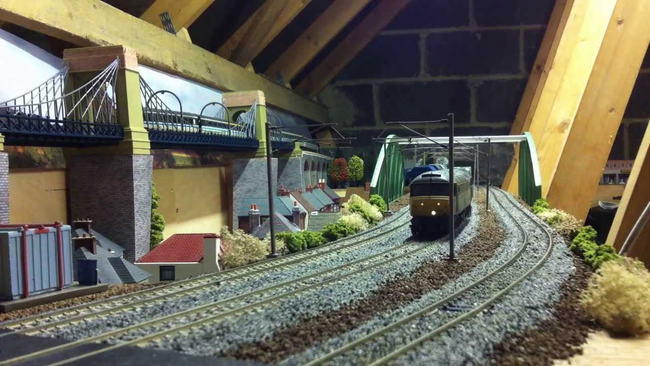EWS class 37 on silver bullets, class 47 Windsor Castle, class 56 ...