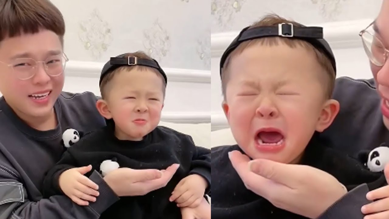 Mother Dips Lollipop In Medicine To Feed Baby,This Expression Is So ...