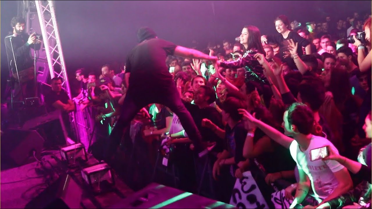 Pendulum (DJ Set) with MC Verse @ Arena dnb - YouTube