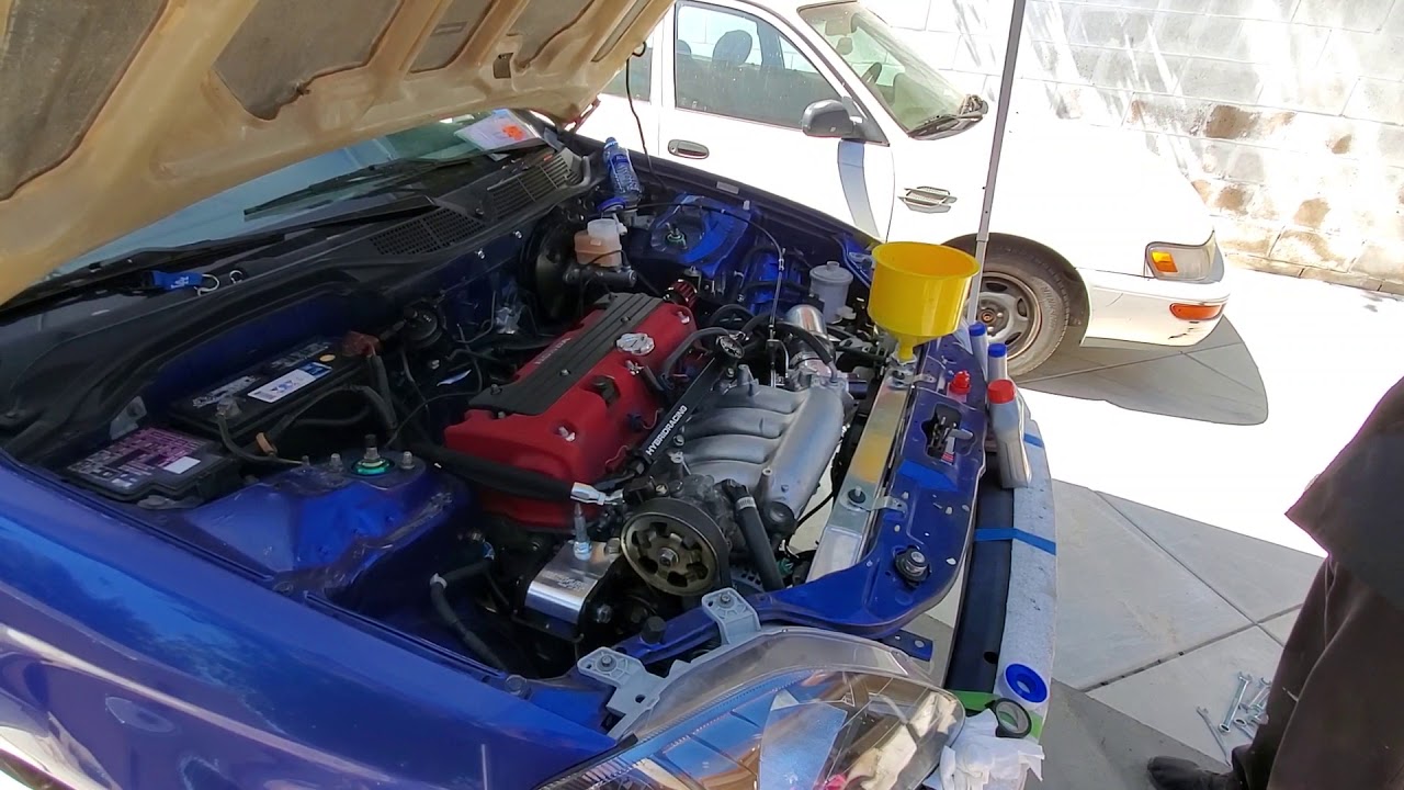 EM1 START UP K-SERIES SWAP (#K20Z3) - YouTube