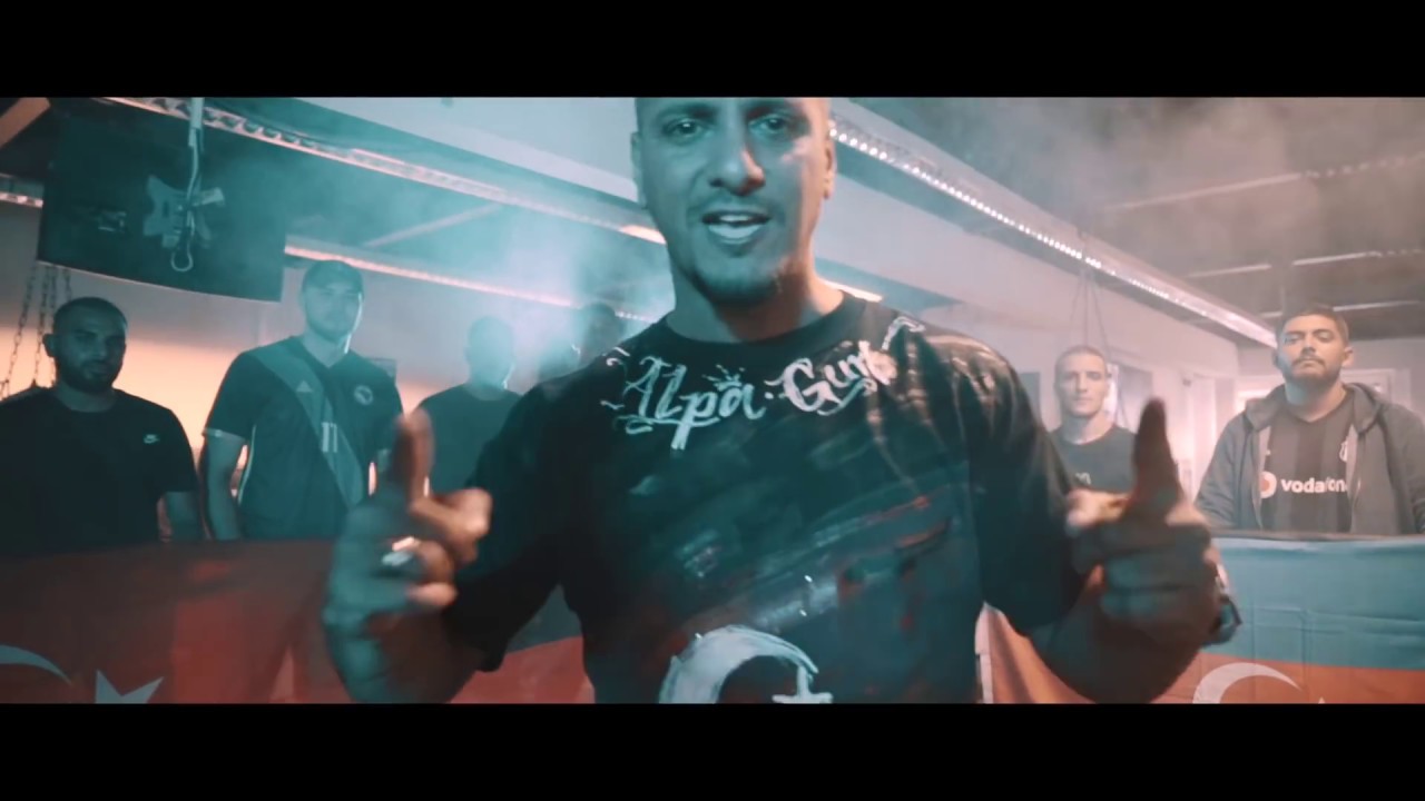 ALPA GUN - IMMERNOCH AUSLÄNDER (Official Video) - YouTube Music