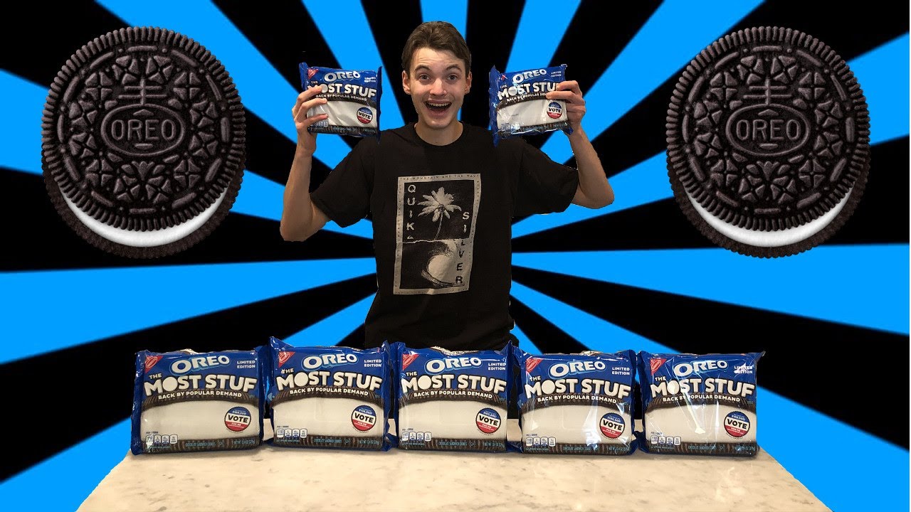 THE WORLD'S LARGEST OREO - YouTube