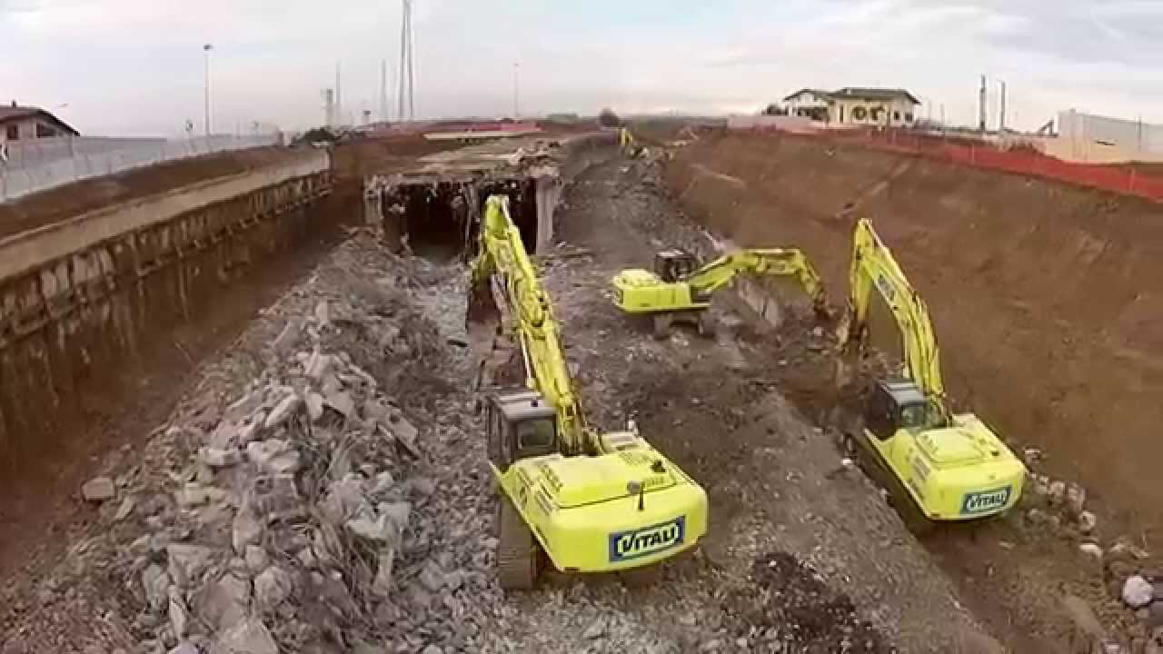 VITALI - Galleria Copreno SS35 - YouTube