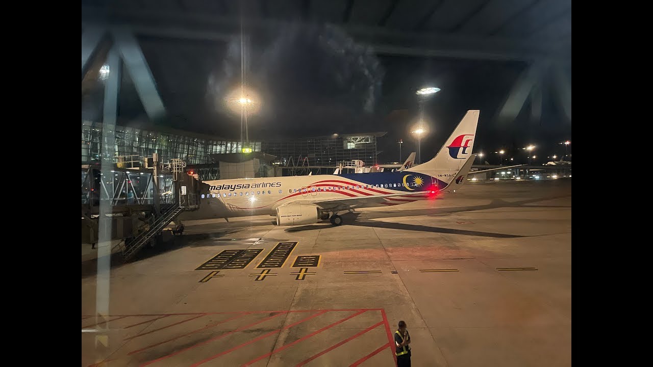 Malaysia Airlines MH-198 | KUL- HYD | Takeoff from Kuala Lumpur ...