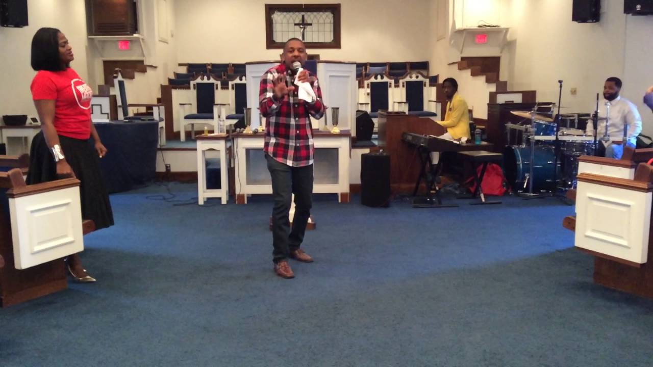 Pastor Ramon Blount "Hold On" 5/2016 Greater Mercies - YouTube