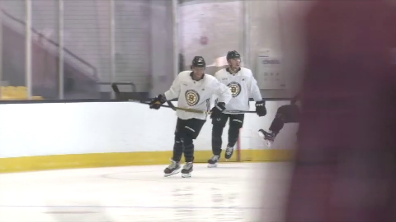 Boston Bruins Dancing On Full Display During Monday's Practice - YouTube
