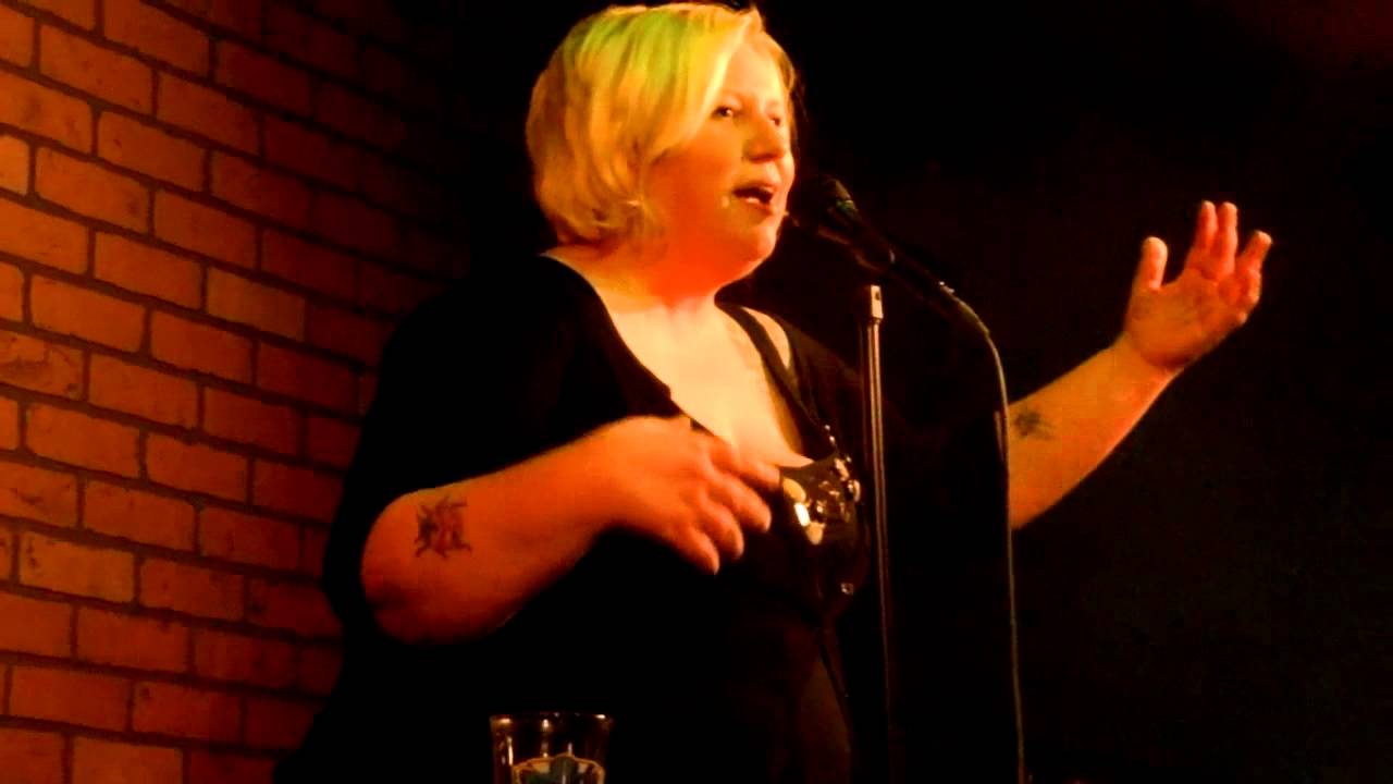 Kristine Levine LIVE At Brickwall in Eugene, OR - YouTube