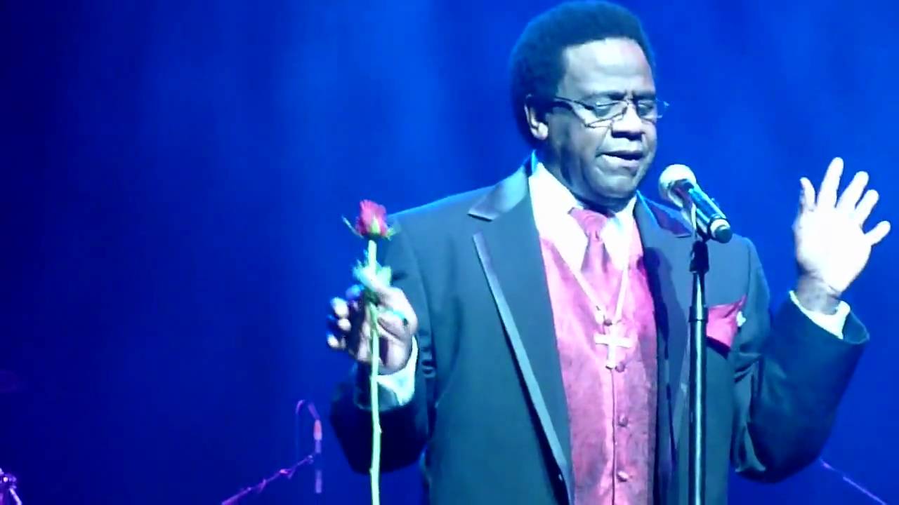 Al Green - Melbourne Australia 14 Jan 2010 - Lets get married - YouTube