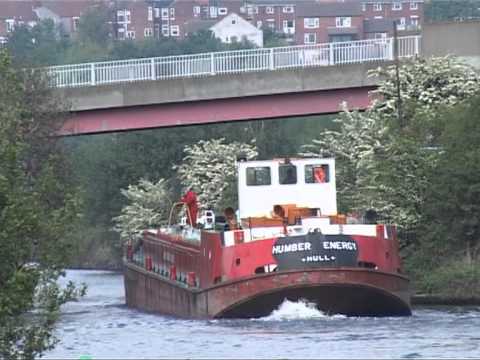 'HUMBER ENERGY' barge tanker. - YouTube