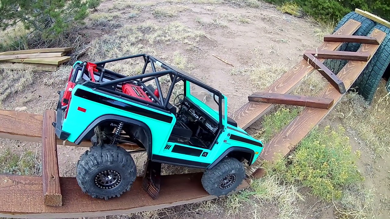 Axial Early Ford Bronco Touring the Crawler Course!! - YouTube