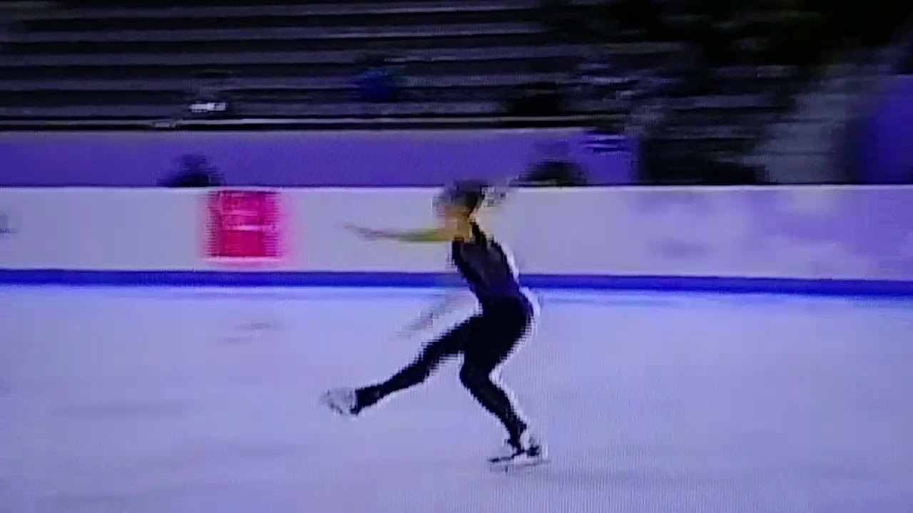Tonya Harding Triple Axel At The 1994 Olympics Practice Session - YouTube
