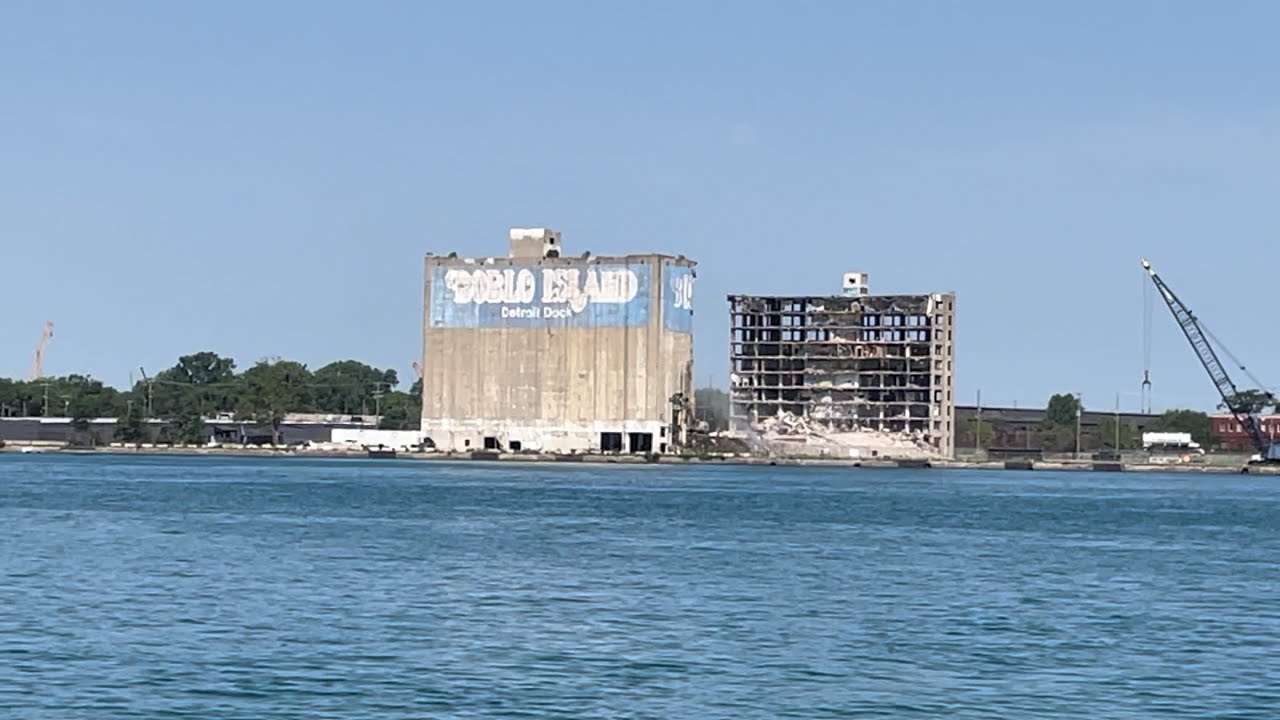 Boblo Island Detroit Dock Building Demolition July 10 2023 - YouTube