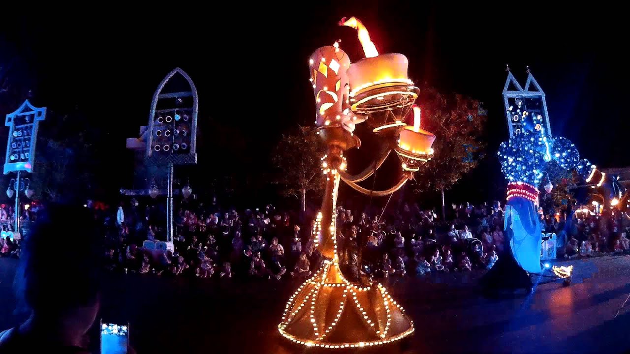 Disney parade night - full - YouTube