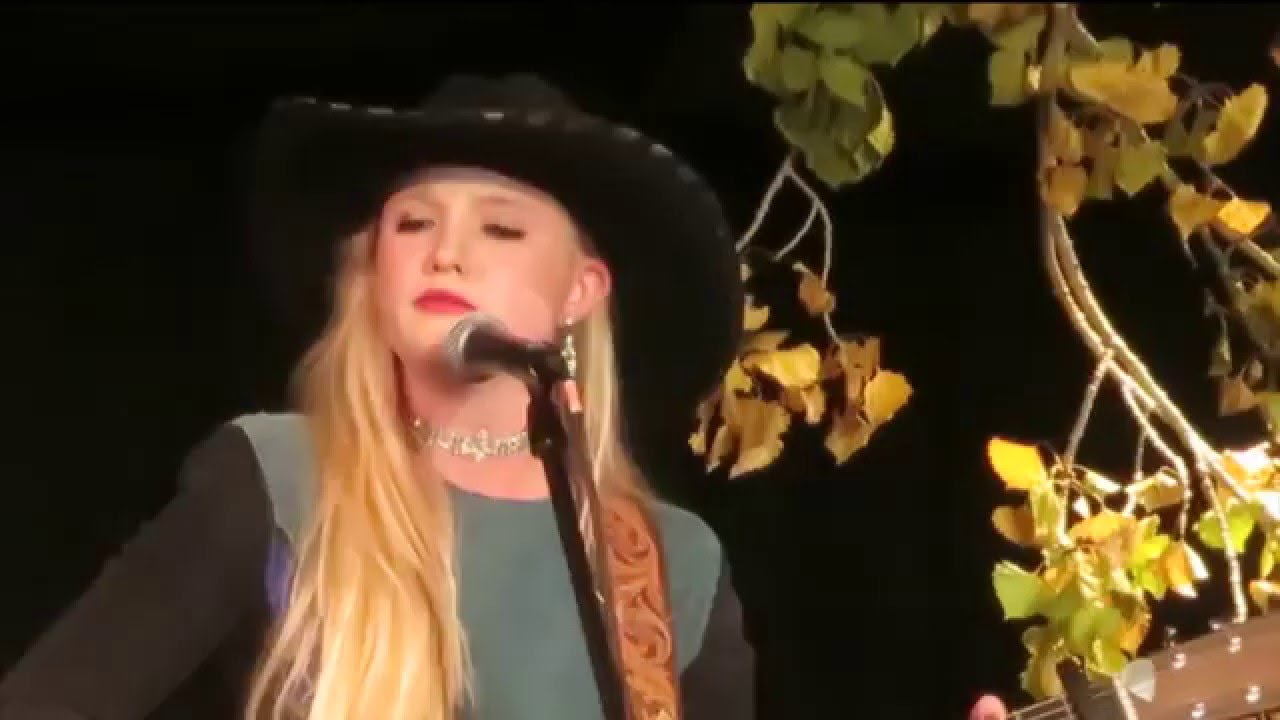 Mikki Daniel Performing 16 Tons in Durango, Colorado - YouTube