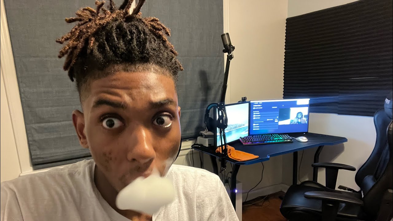 When a smoker watches a smoker - YouTube