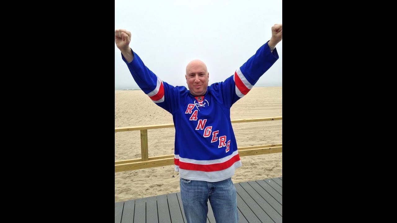 MSG Network's shout-out to "Dancing Larry!" (Rangers vs. Ducks, 1/7/15 ...