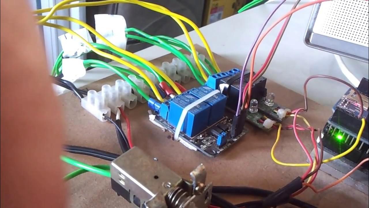 Como acoplar arduino no jarvis - YouTube