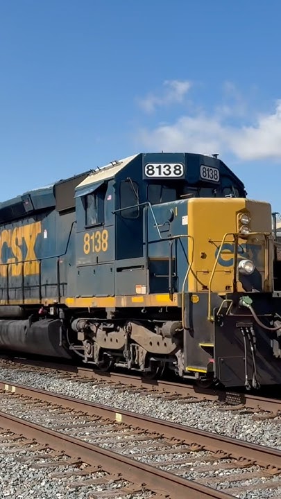 CSX rail train Muncie Indiana #railfanning #csx - YouTube