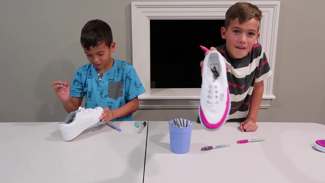 3 Marker SHOE CHALLENGE - YouTube