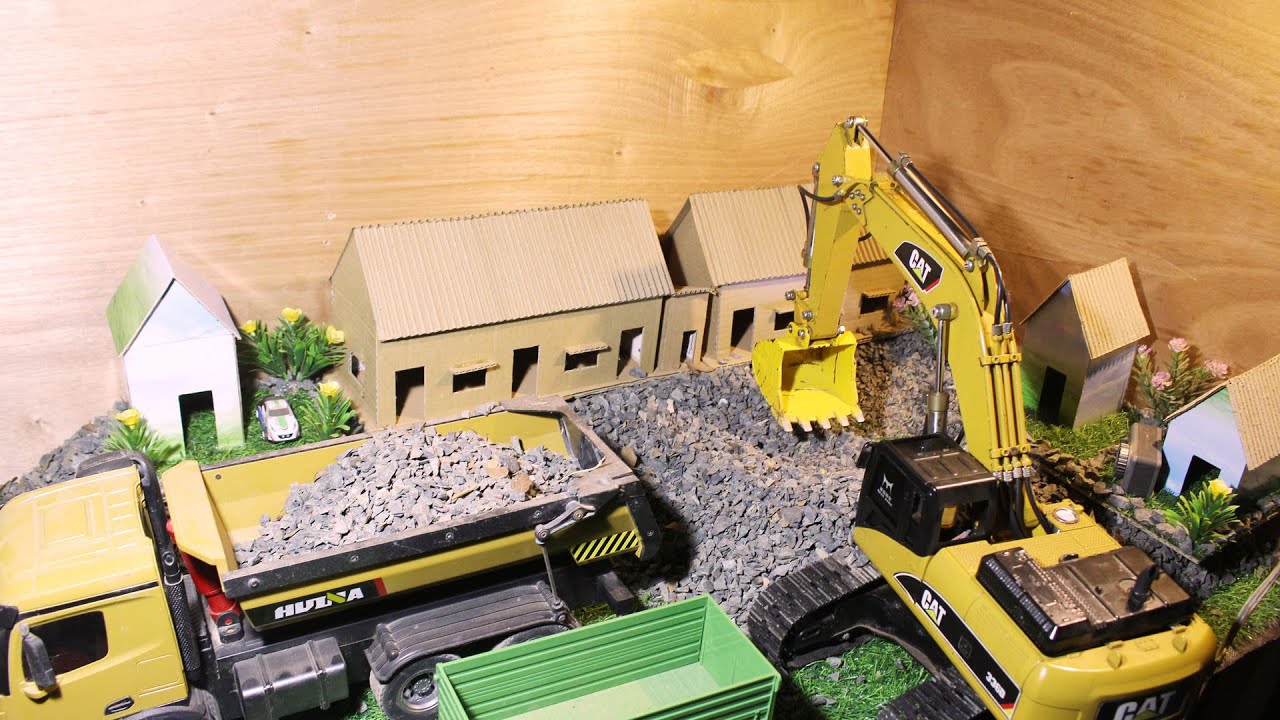 Amazing rc construction site of machines in action - YouTube