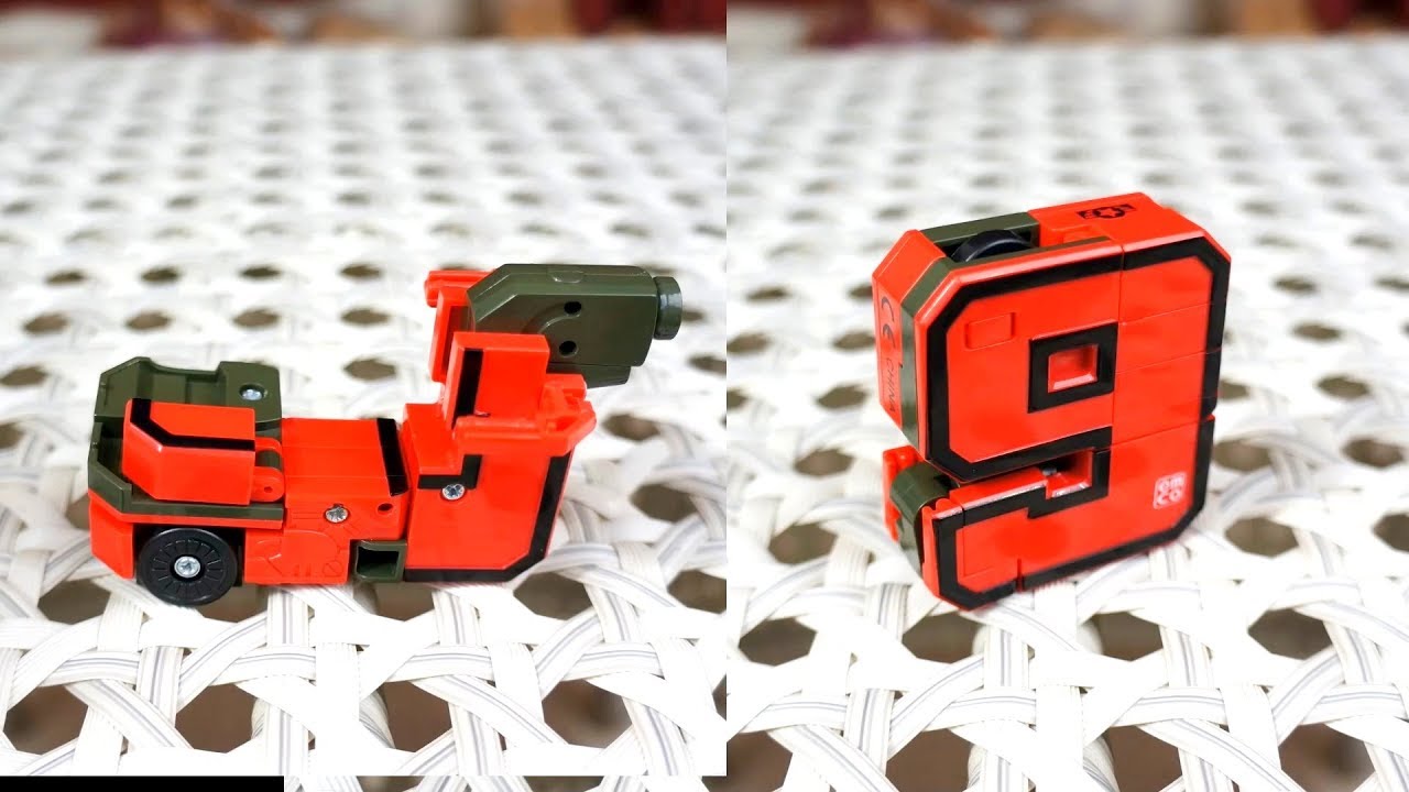 Emco Toys Pocket Morphers Robot Angka - YouTube