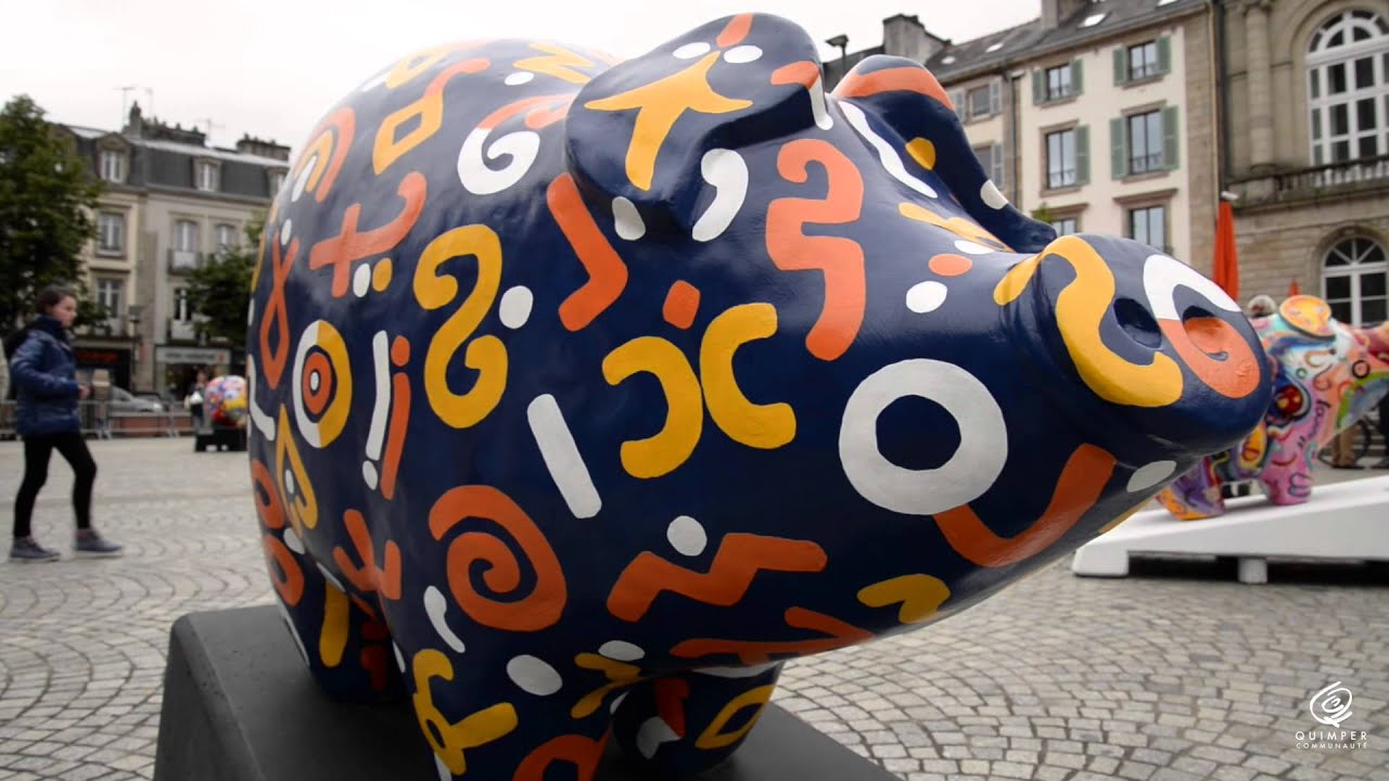 La Pig Parade à Quimper : il y a de l’art dans le cochon breton ! - YouTube