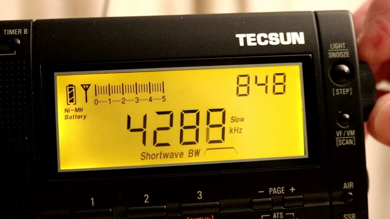 Shortwave Radio Listening as a Boy in The Early 1970's - YouTube