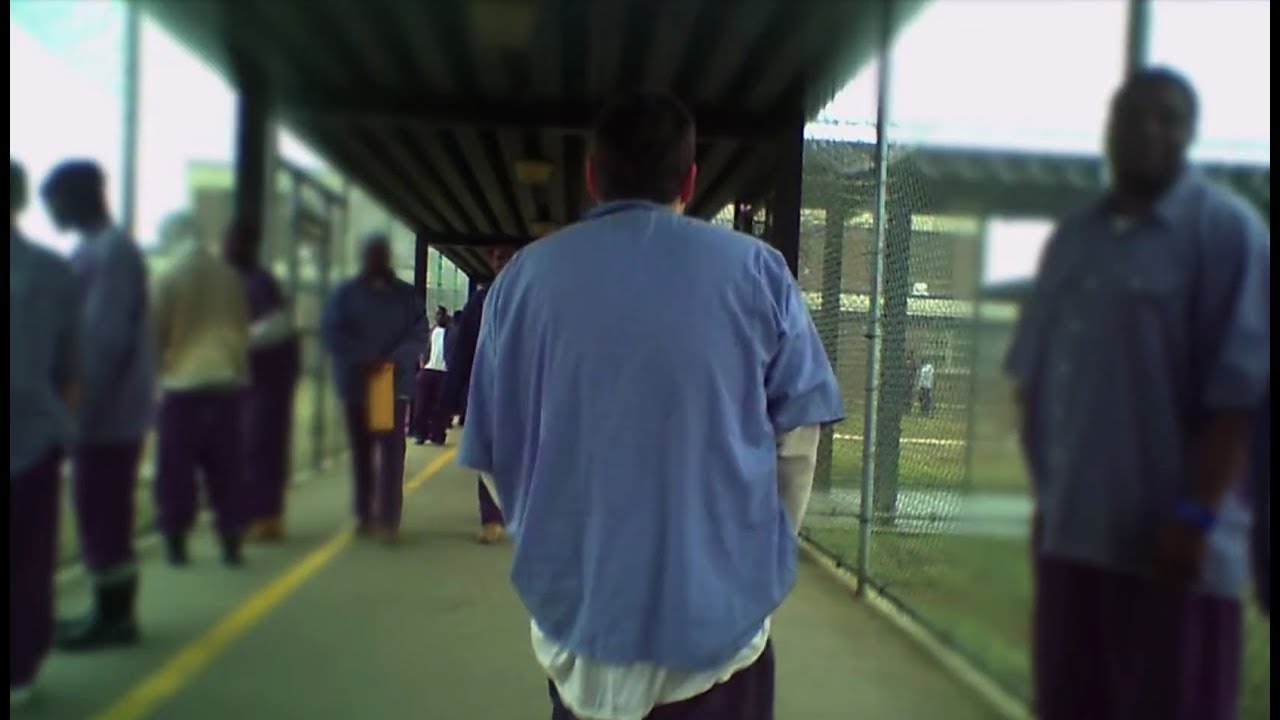 This Man Spent Four Months Undercover As A Private Prison Guard Here Is ...
