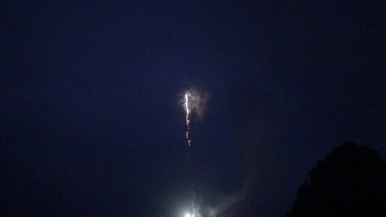 Pyro Eagle PEC1601C 200g cake Fantasy Pyro - YouTube