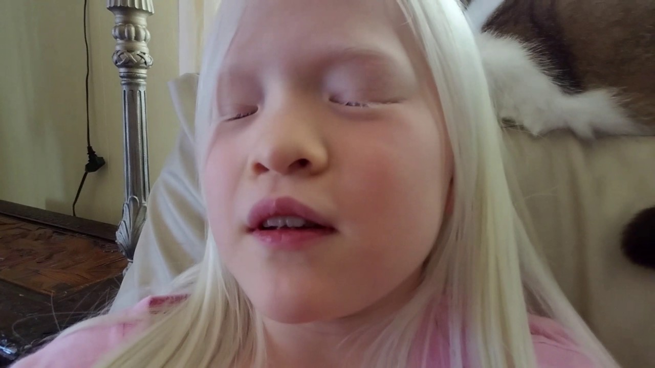 Chilling with Mae Li - YouTube