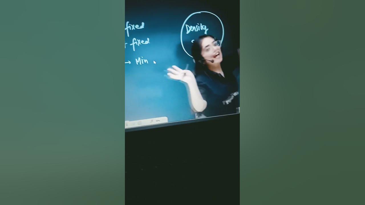 Sanya Nayar Mam Singing Song Behti Hawa 🤣shortssmotivation Pw Foundation Youtube