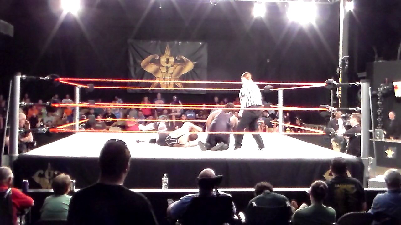 OVW 5-10-17 Apollo Vs Big Zo - YouTube