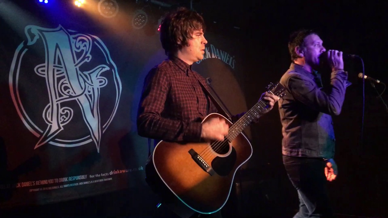 Shed Seven - Getting Better (acoustic version) @ Nambucca This Feeling ...