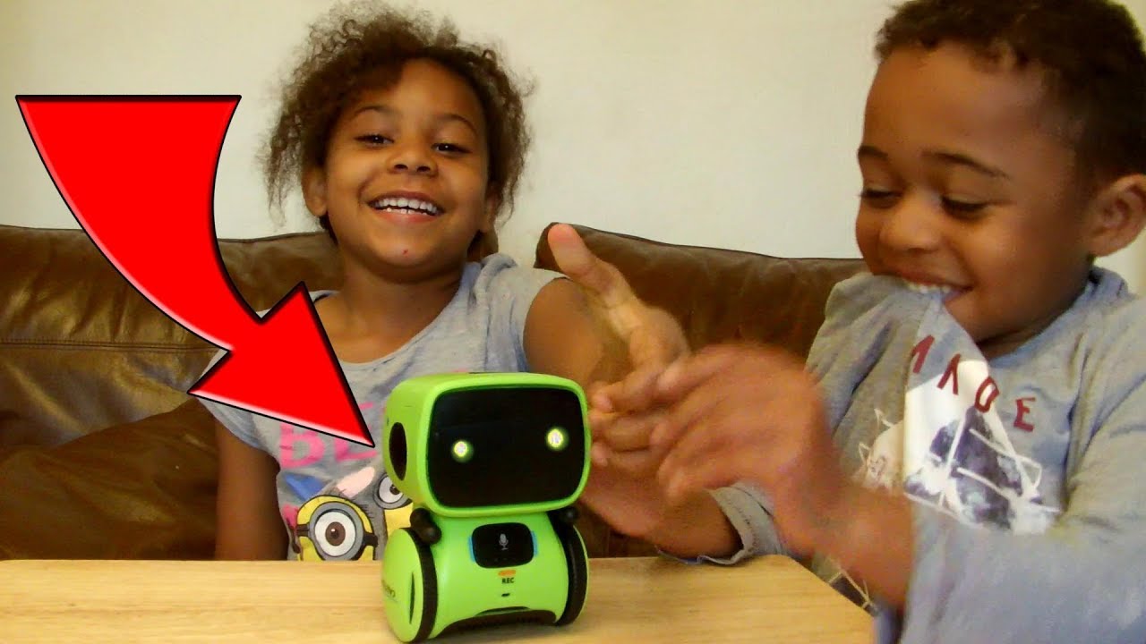 AT-SMART ROBOT - YouTube