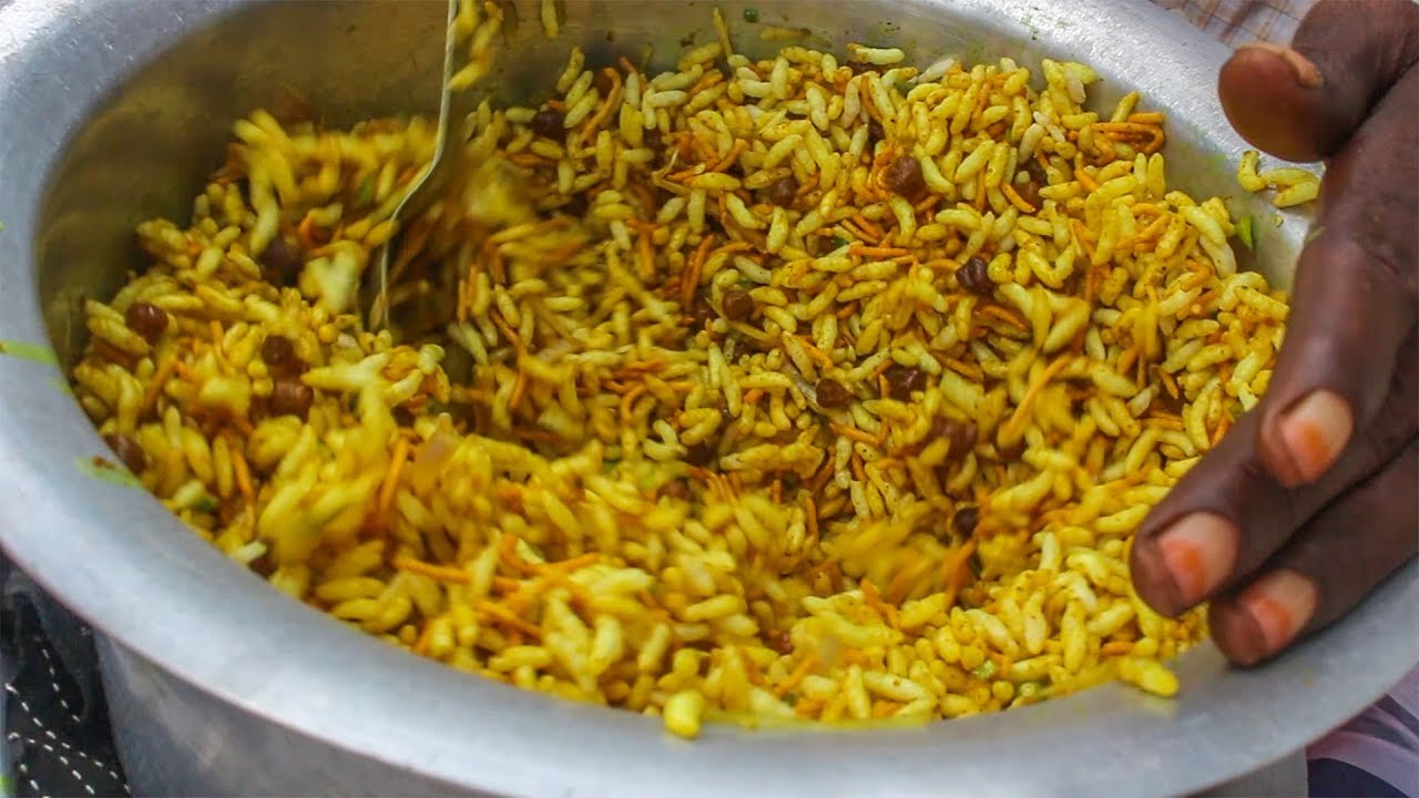 King of Jhal Muri Maker | Best Chola Muri Chanachur Makha | Spicy ...